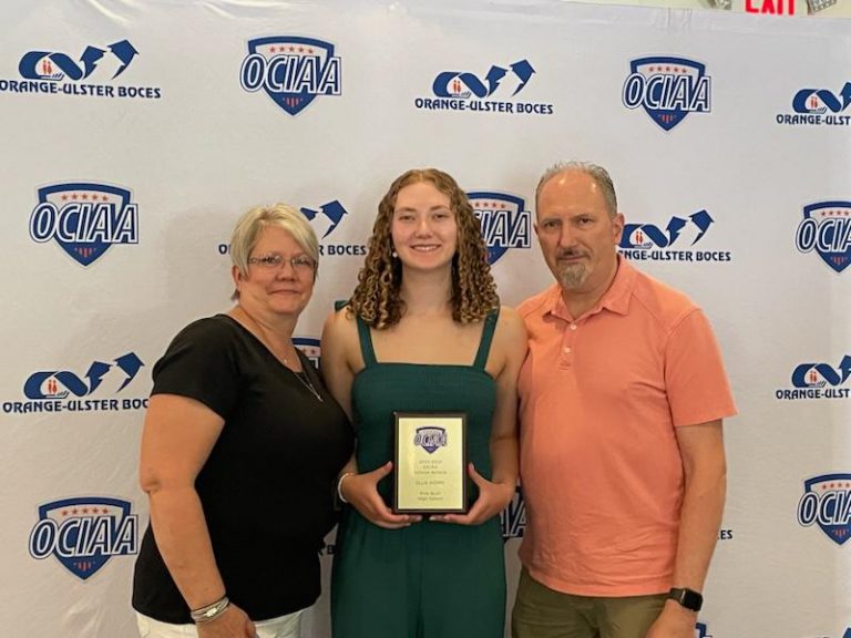 Ellie Hoppe, Malakai Henry-Geraghty named scholar-athletes by OCIAA ...
