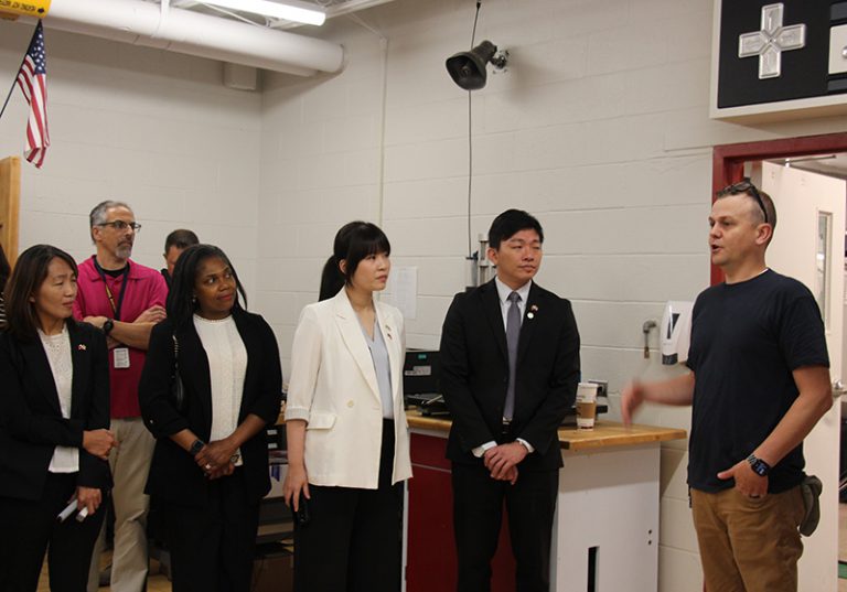 International collaboration: Pine Bush High School, Siaogang High School in Taiwan sign on as ...